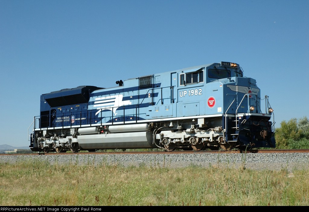 UP1982, MoPac Heritage Unit on display at UP's SLCIT